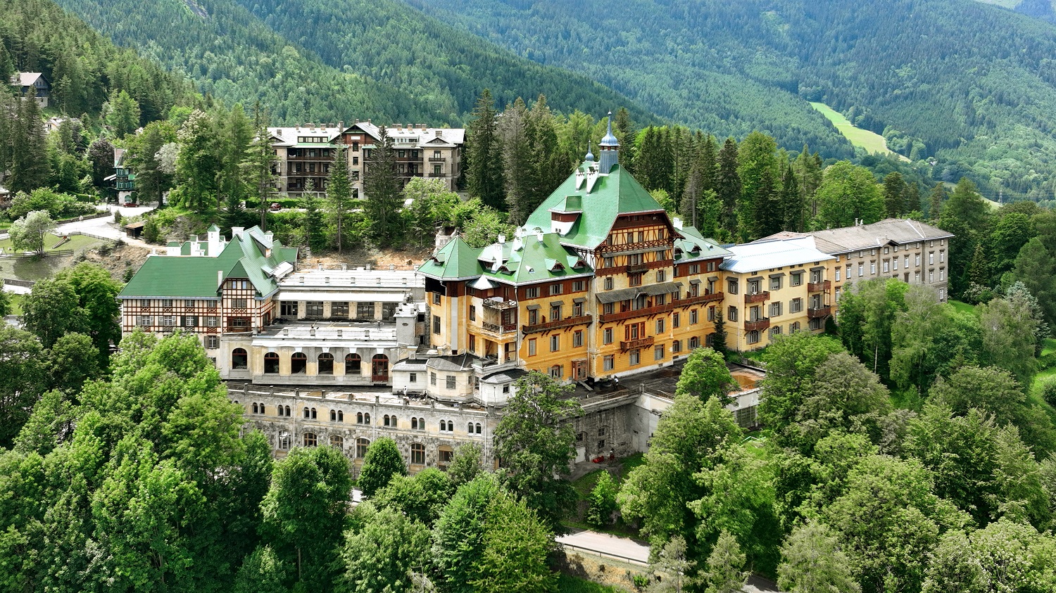 Südbahnhotel Semmering Guided Tour - The Chill Report