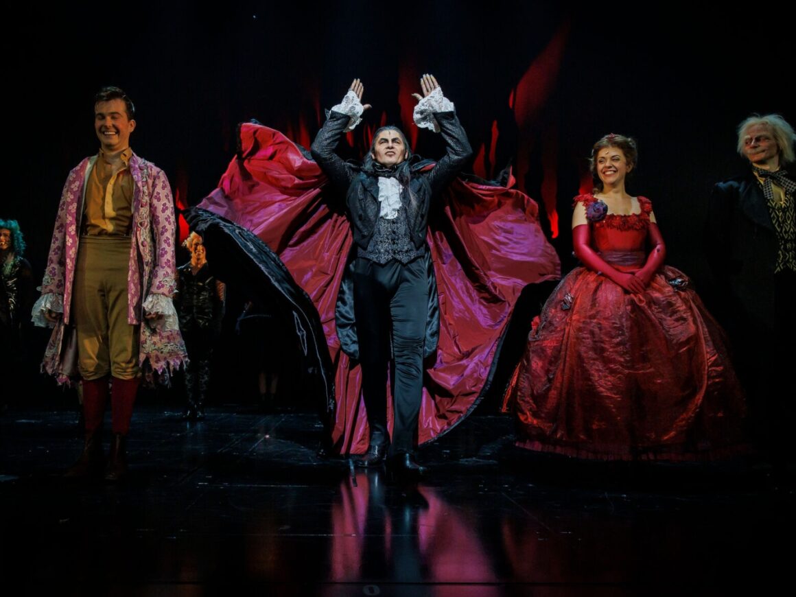 Food-Court Gleis//Garten Wien